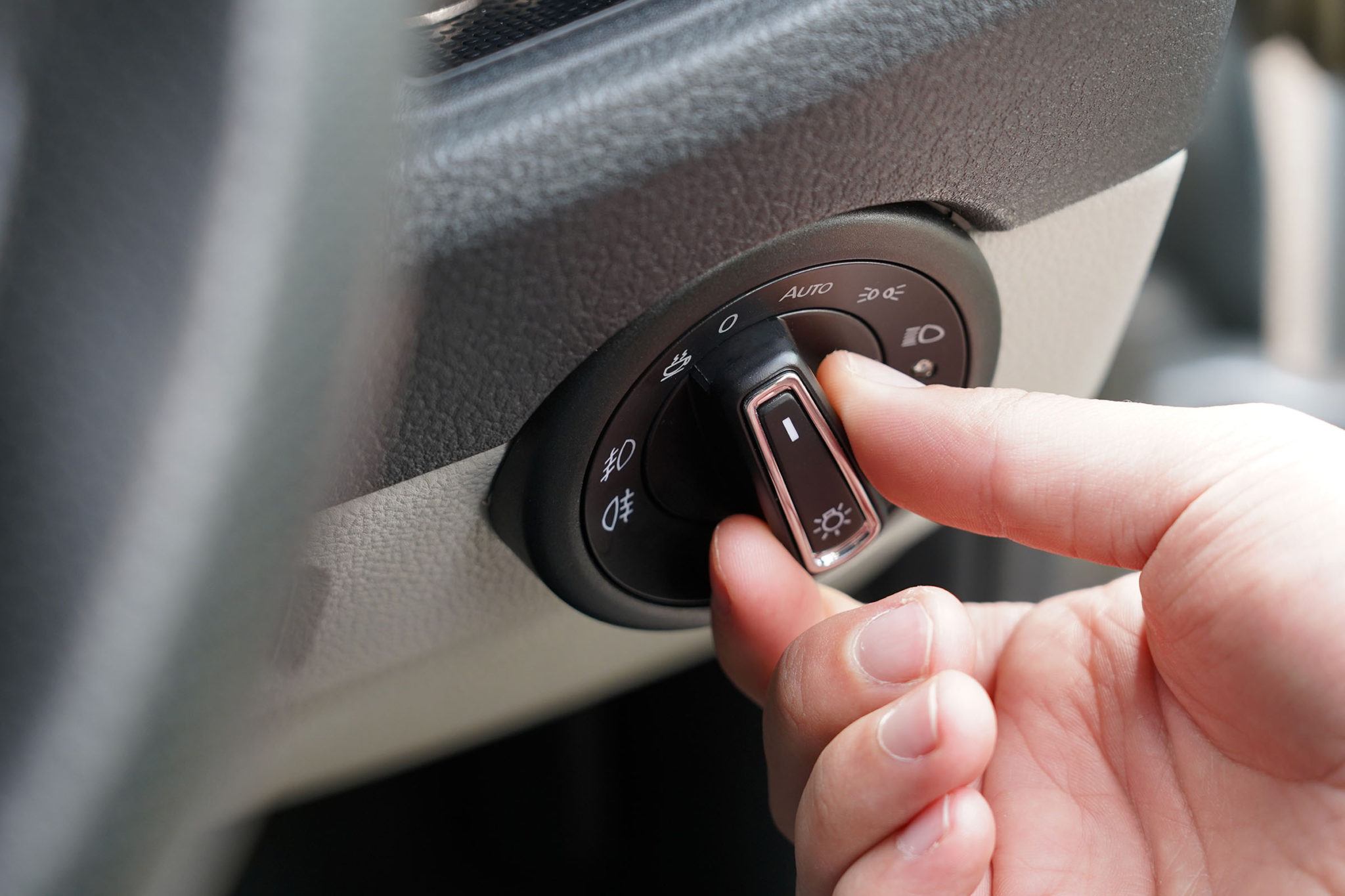 VW T5/T5.1/T6 Auto Headlight Switch - Vee Dub Transporters