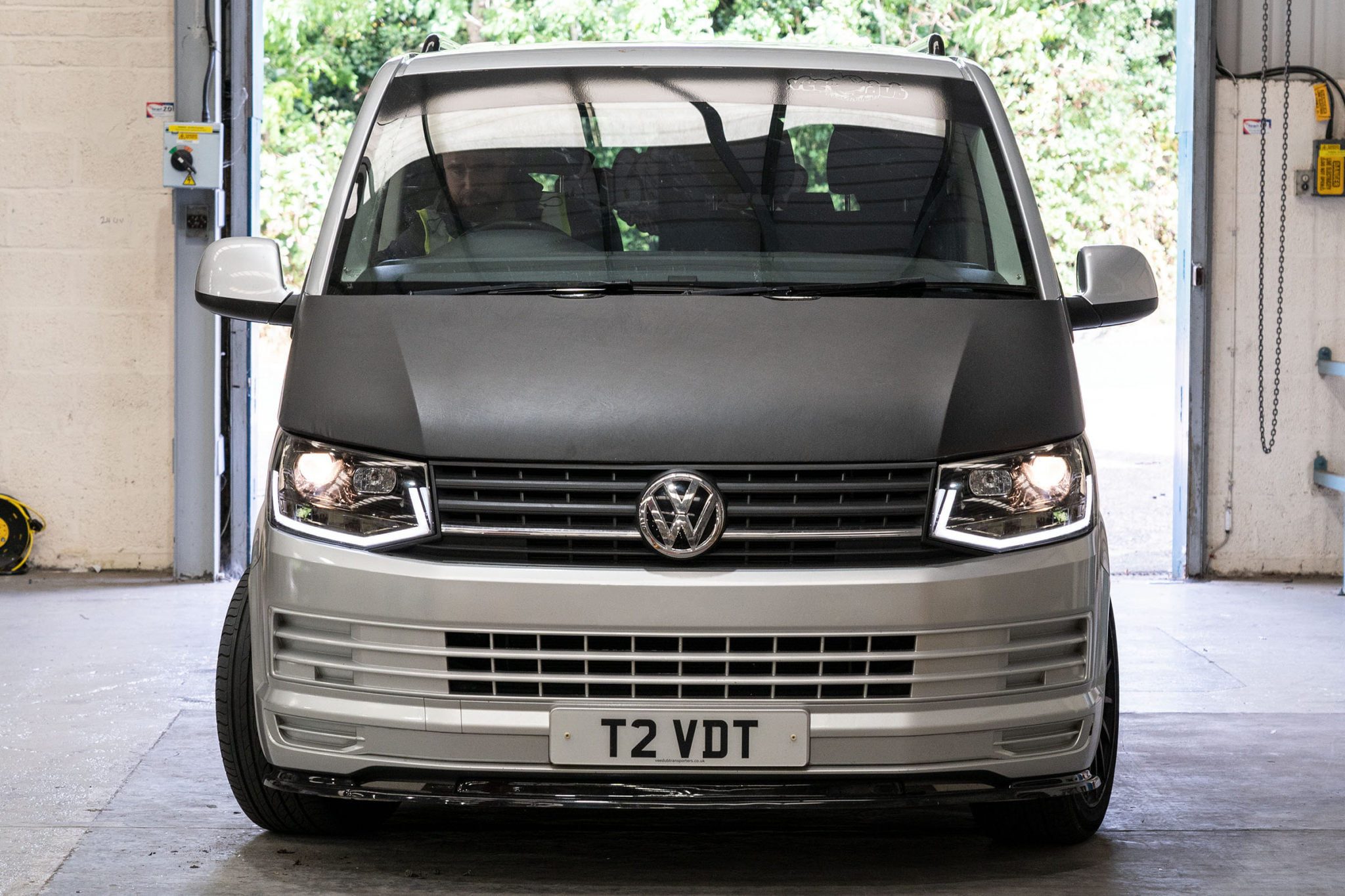 T6 Black LightBar Headlights - Vee Dub Transporters